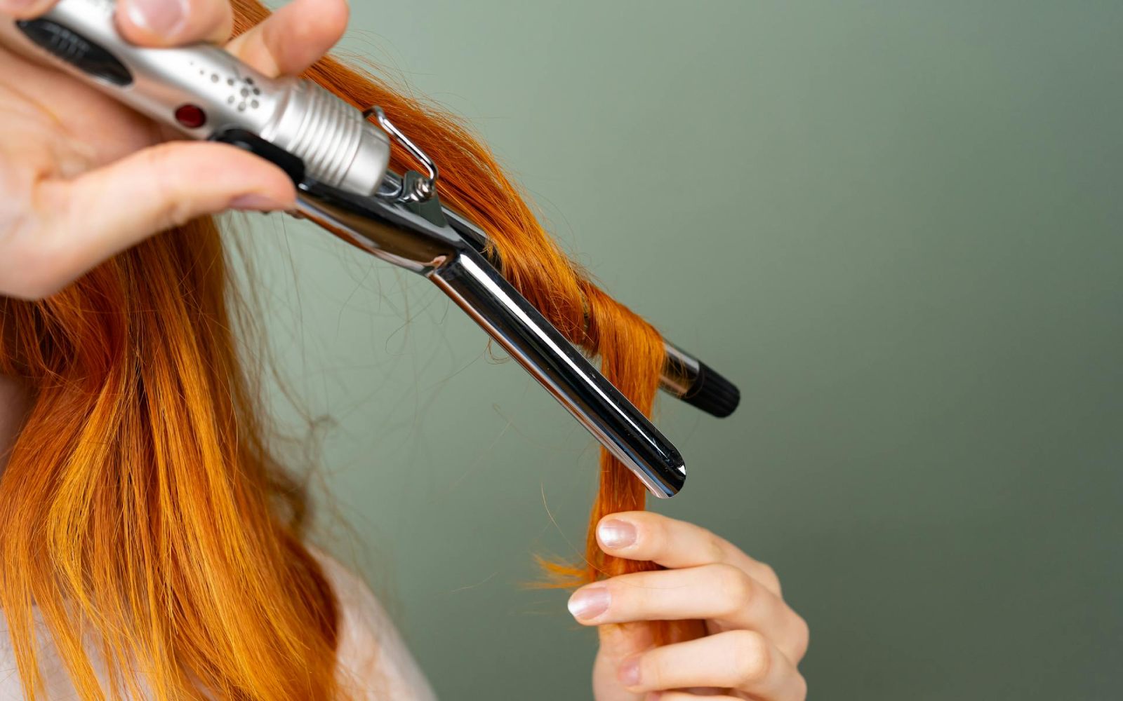 Mermaid Curls: Expert Guide to Perfect Beach Waves at Home